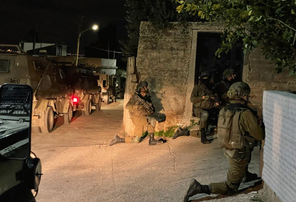 IDF forces face gunfire when mapping terrorists' home for demolition ...