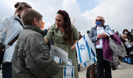 75 new immigrants arrive in Israel from Ukraine – J-Wire