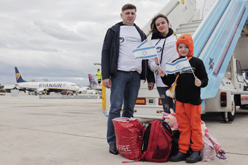 Immigrating Jews arrive in Israel from Ukraine's 'Living Hell' – J-Wire