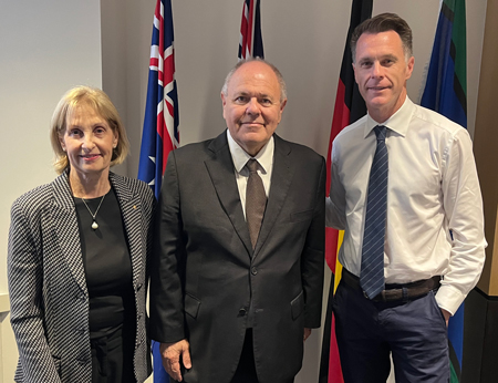 Yad Vashem head warns of rising antisemitism, urges concrete action in ...